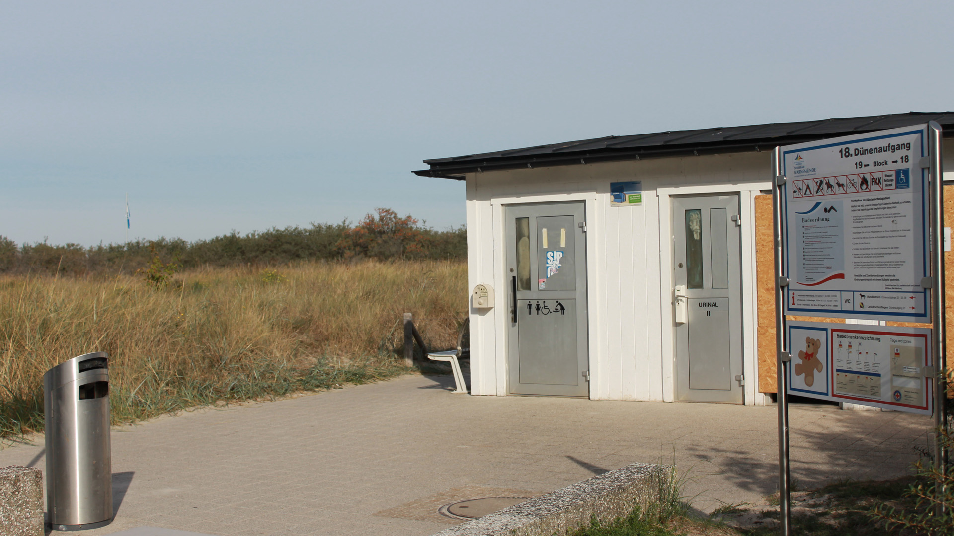 Warnemünde - Accessible beach access 18